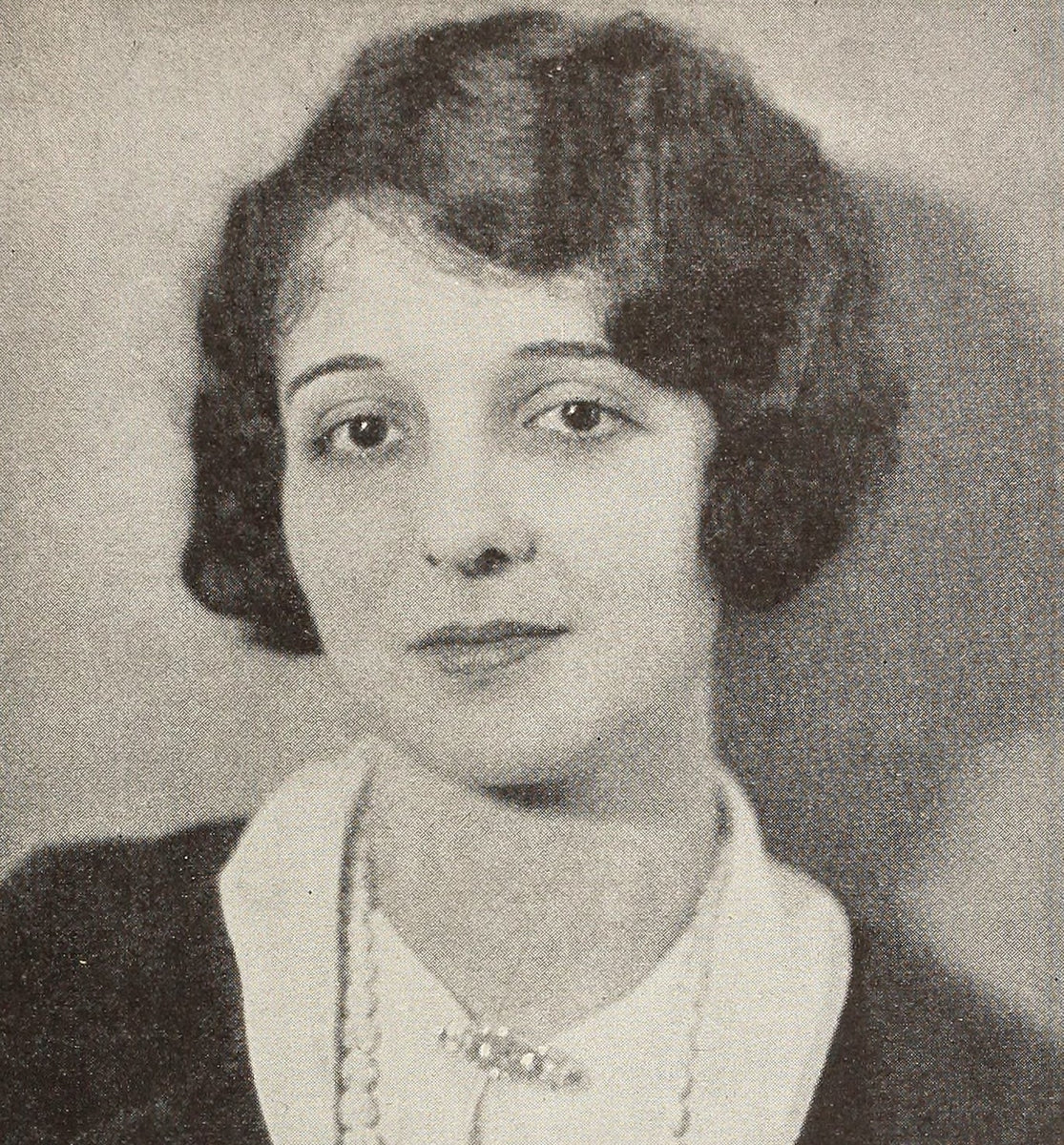 Betty Jewel — How Betty Broke In (1925) 🇺🇸 – Vintoz