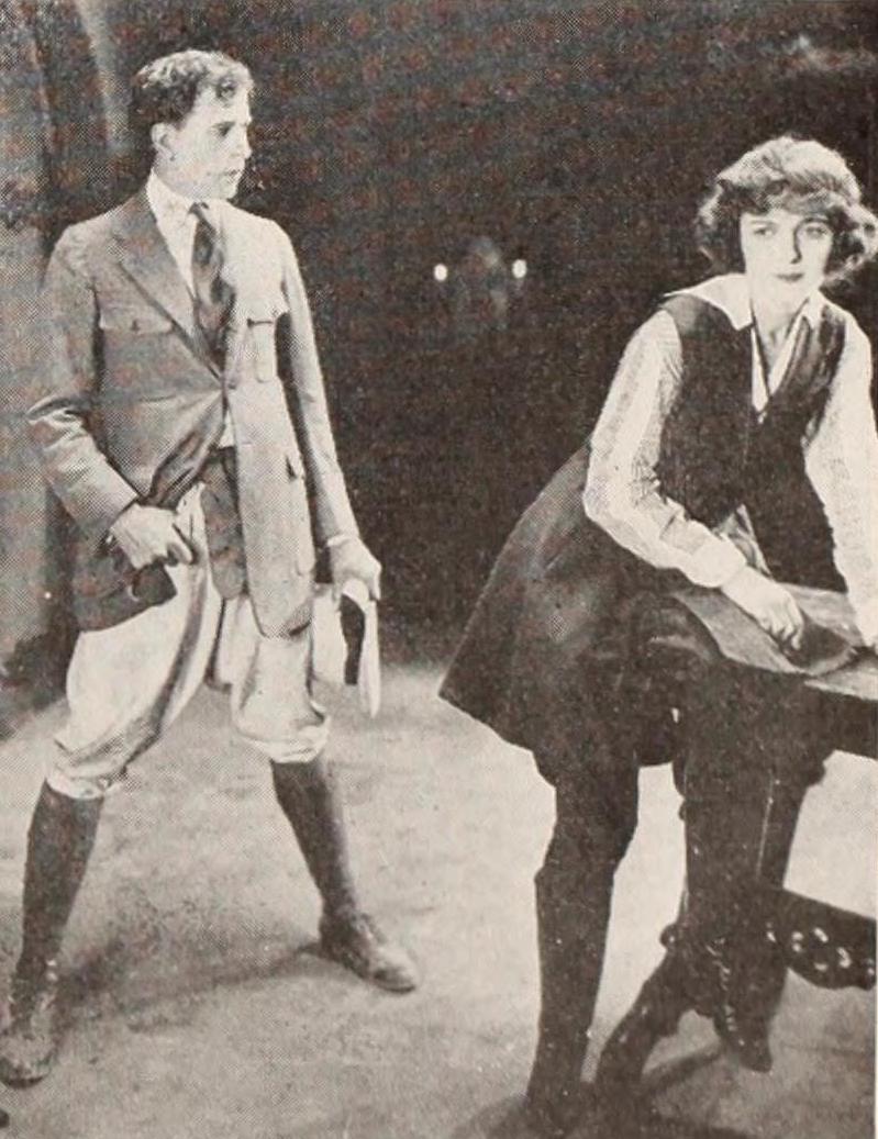 Sizing Up George "Serial" Seitz (1919) 🇺🇸 – Vintoz