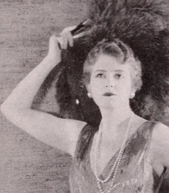 Florence Wix – Vintoz